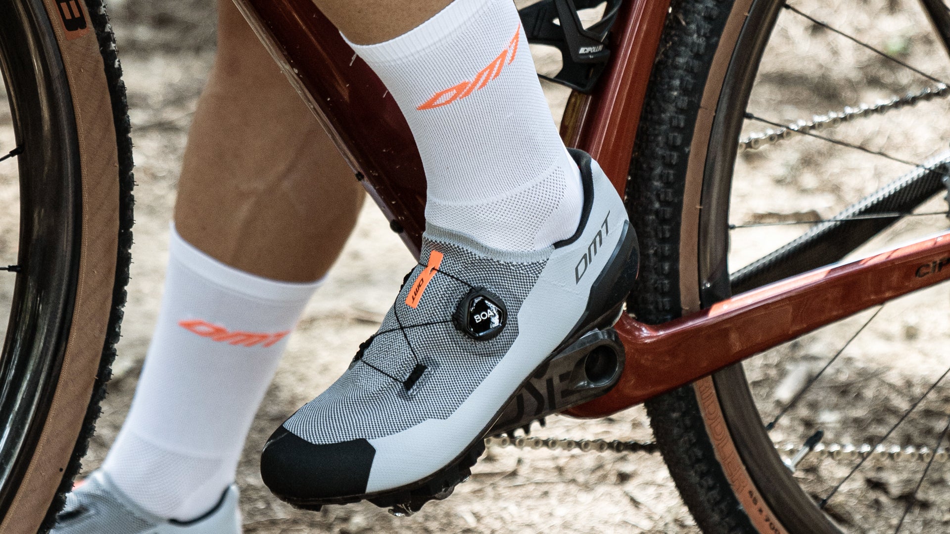 DMT Km30 bike shoes Grey/Black - DMT Cycling