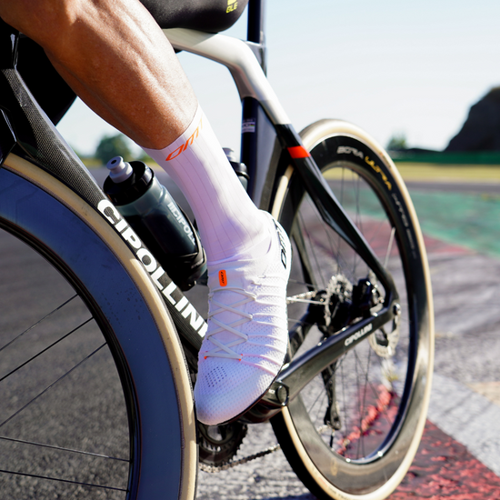 DMT Cycling - Cycling shoes: mtb, road and carbon bike shoes